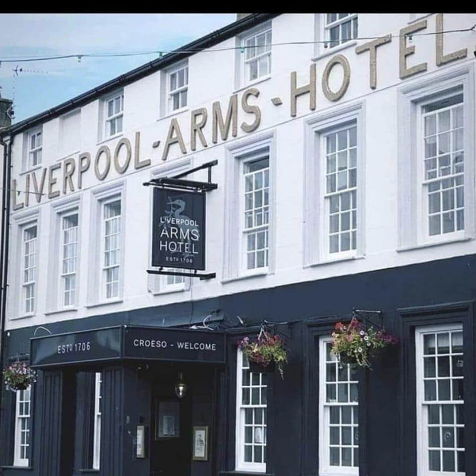 The Liverpool Arms | Oyster Holiday Cottages