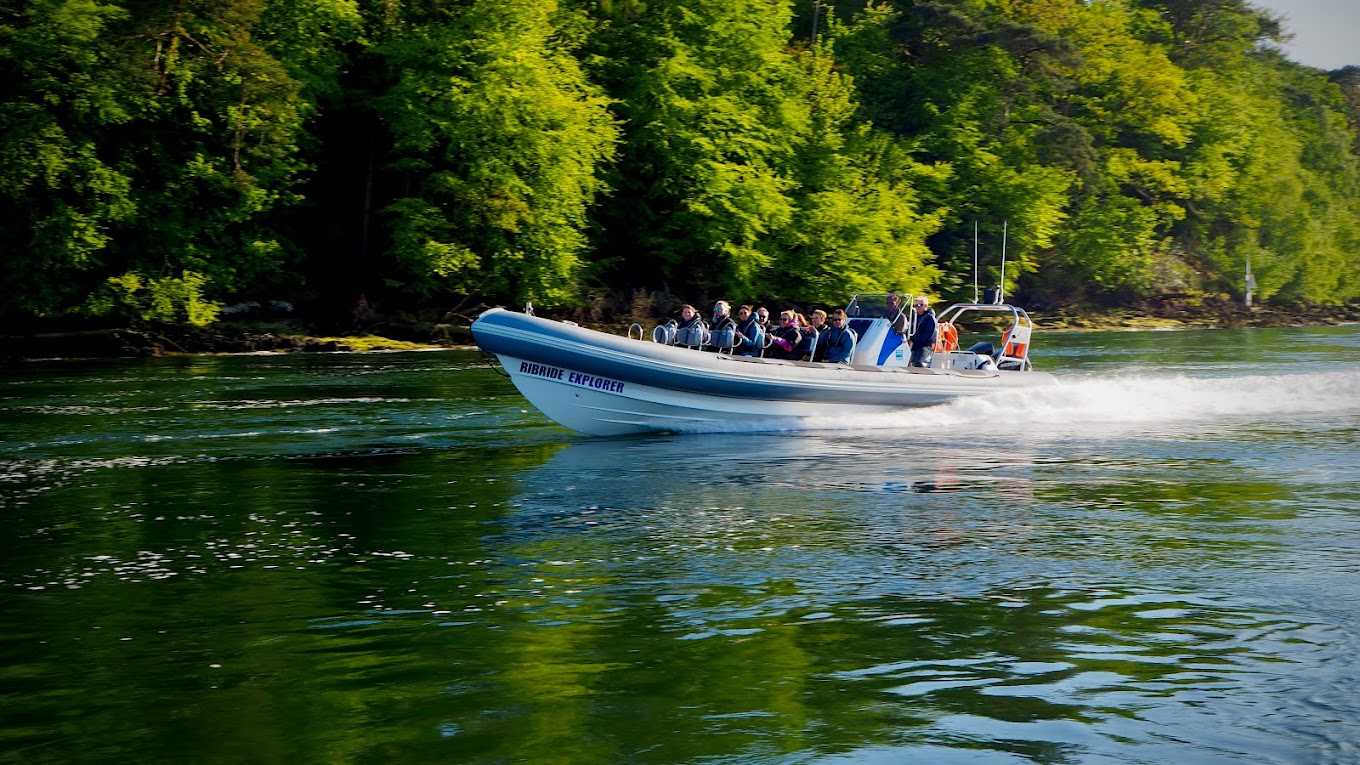 Private Rib Ride and Cook Out Experience | Oyster Holiday Cottages